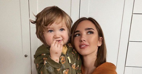 A popular Instagram blogger shares photos of her son with a unique ...